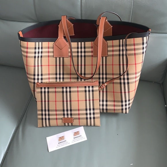 Burberry | Bags | Burberry Authentic Nwt Medium Heritage Check Canvas ...